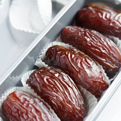 Types of Dates: Discover the Best Date Varieties and Their Unique ...